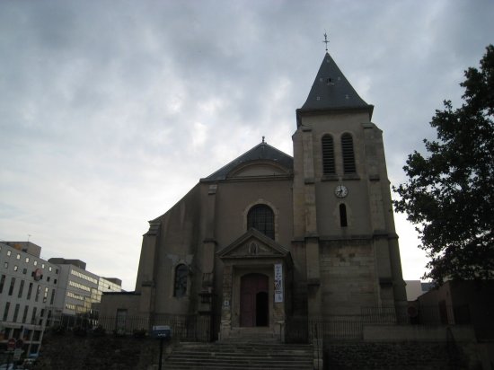 quartier-de-l-glise-de-pantin-le-long-du-canal-de-l-ourcq
