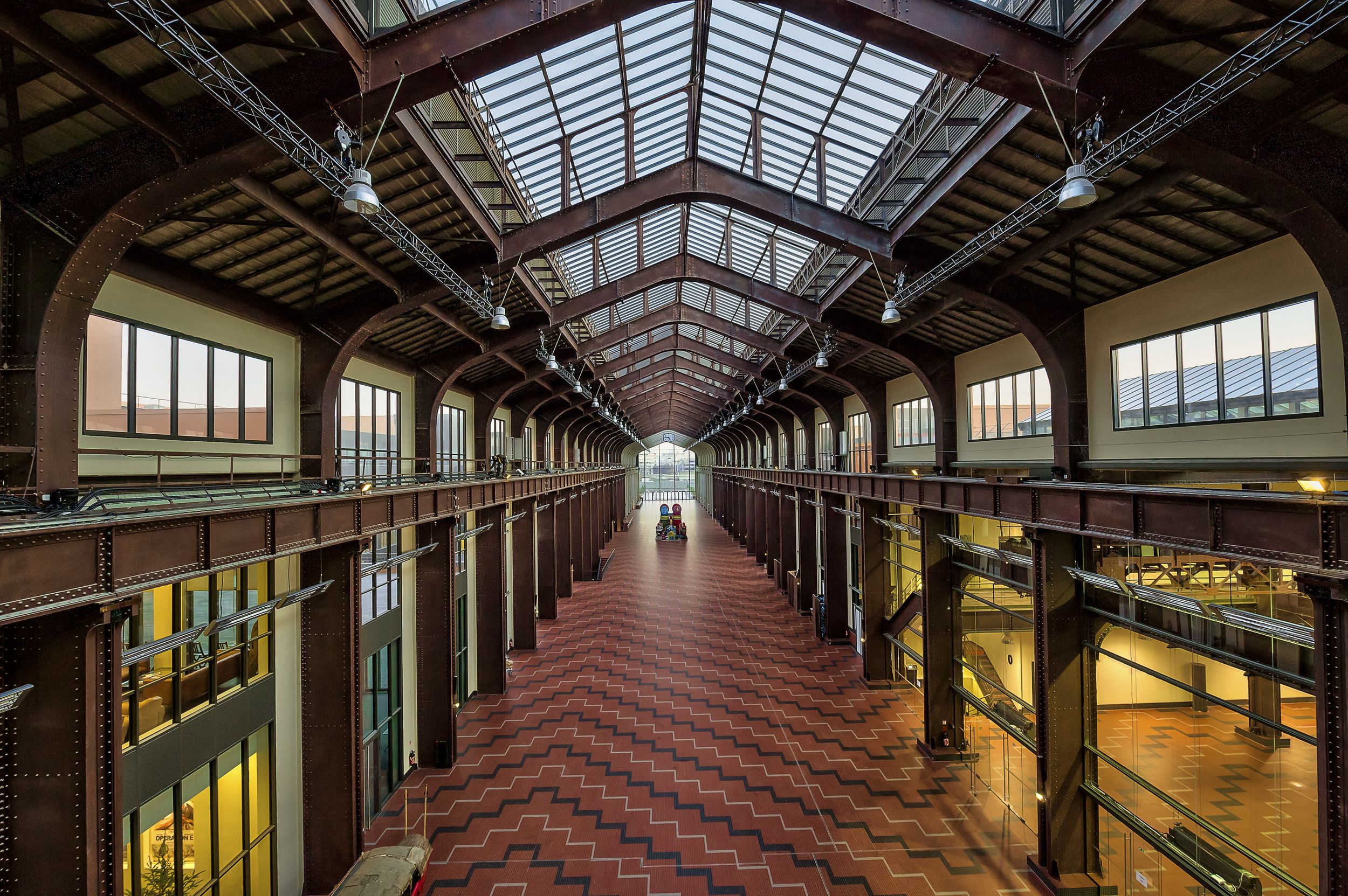 Visite de la cité du cinéma pour les groupes